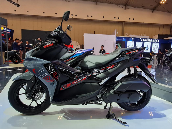 Yamaha Hadirkan Warna Baru Aerox 155 MY2024 di IMOS+ 2023, Harga Mulai ...