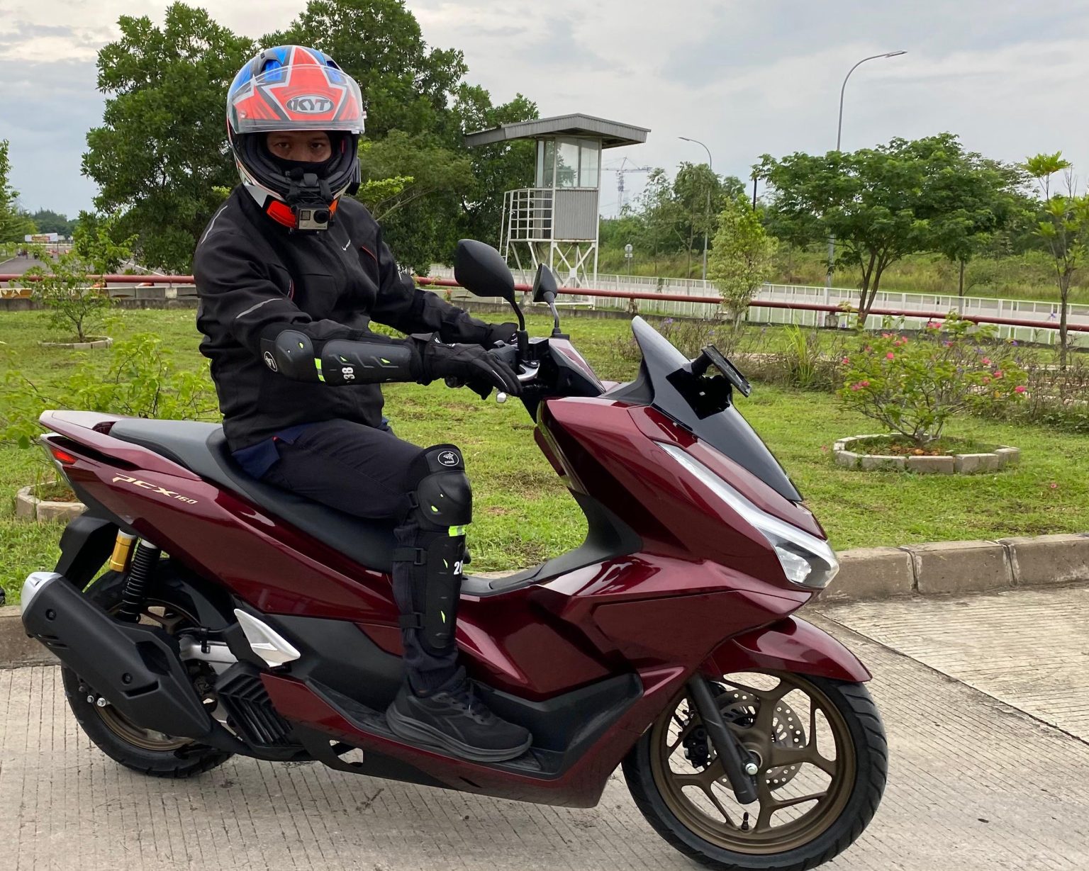 Test Ride New Honda PCX 160 Road Sync 2025, Nyaman Banget Dan ...