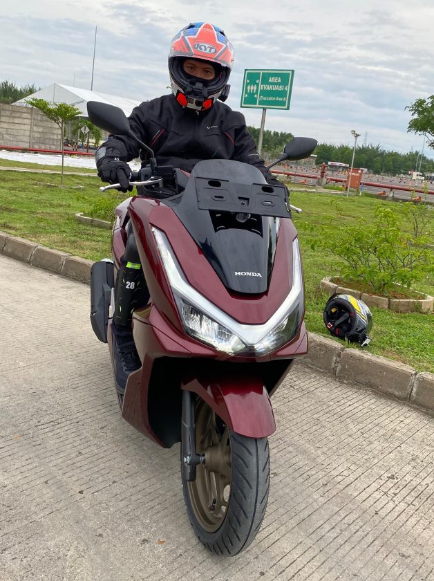 Test Ride New Honda PCX 160 Road Sync 2025, Nyaman Banget Dan ...
