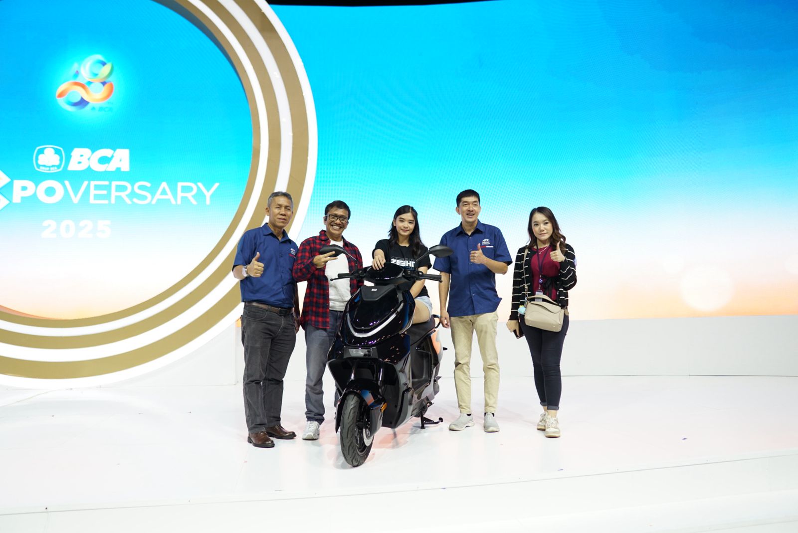 WMOTO Rilis Motor Listrik ZEEHO AE4, Harga Mulai Rp 28 Jutaan! - TerasBiker.com