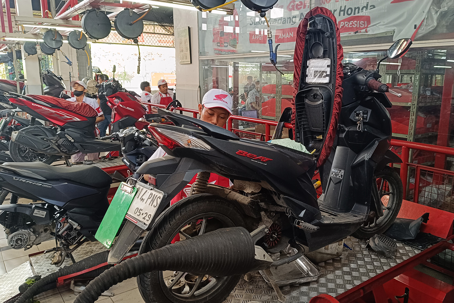Promo Juleha (Juni Lebih Hemat) di AHASS Jakarta-Tangerang untuk Motor ...