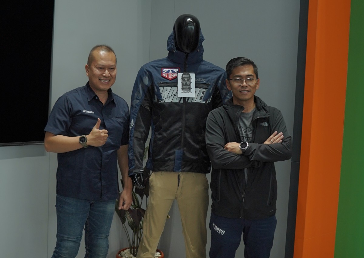 Yamaha Luncurkan Jaket Eksklusif Keren Kolaborasi Bersama Prostreet ...