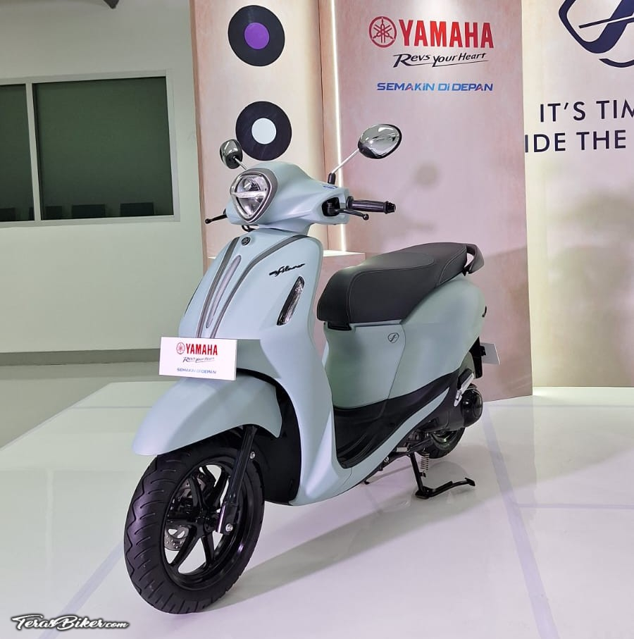 Yamaha Grand Filano Hadir dengan Warna Baru 2026, Royal Iron Resmi ...